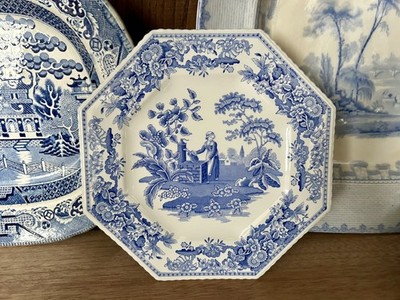 Italian Spode Blue Room Girl at the Well Octagonal blue & White ...
