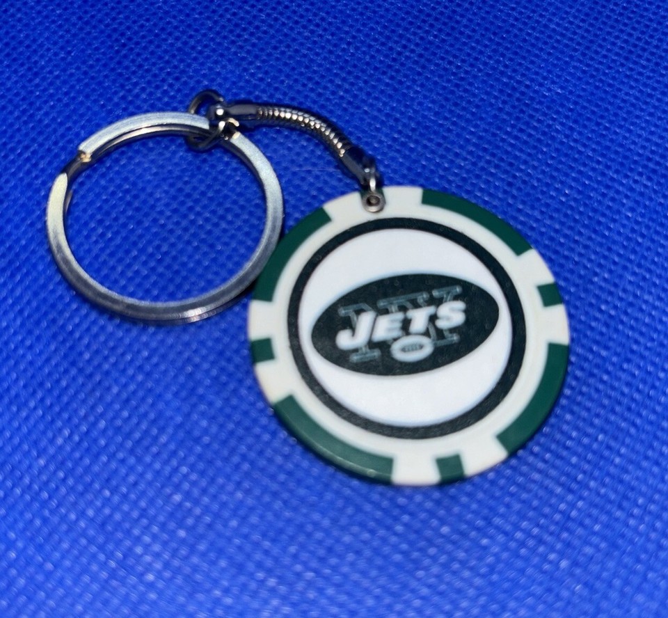 New York Jets Poker Chip Keychain Logo Key Chain Ring NFL Green & White ...