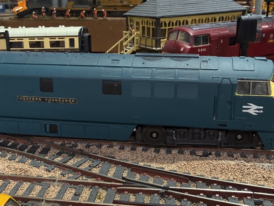 Lima D1023 OO Class 52 Western Thunderer BR Blue Diesel Loco Detailed ...