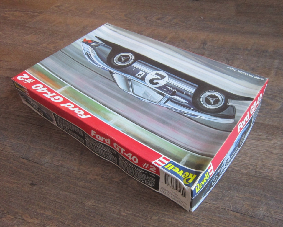Vintage 1989 Revell FORD GT-40 #2 CAR MODEL KIT 1:24 Scale Junkyard ...