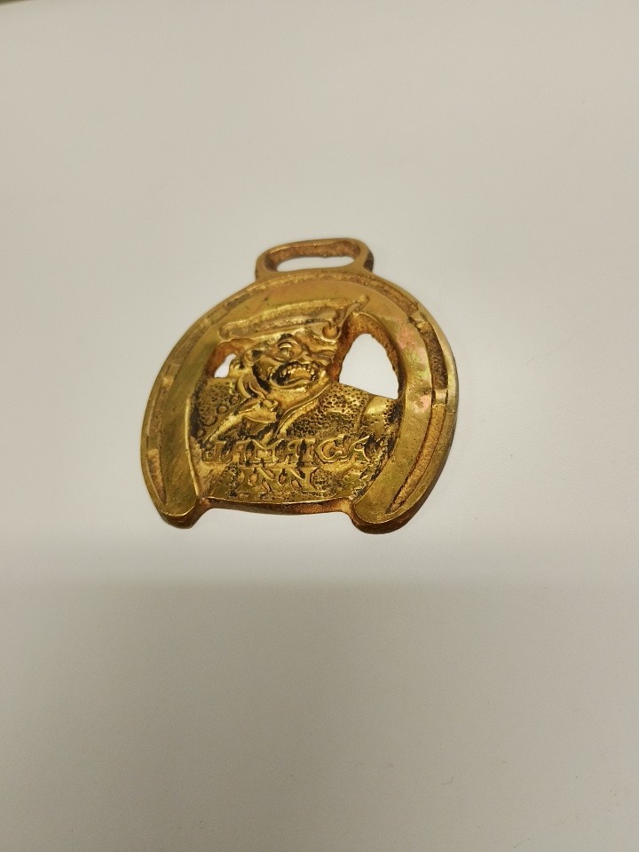 Vintage Brass Jamaica Inn ~ Horse Saddle Bridle Medallion | eBay UK