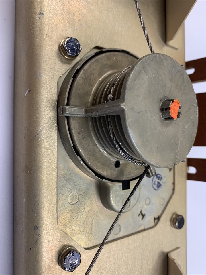 King KM 275 Servo Mount P/N 065-0030-00 with Assembly 200-1767-00 | eBay