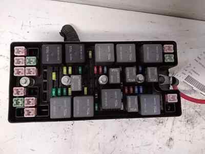 2005-2006 Ford Mustang Fuse Box Engine Assembly OEM | eBay