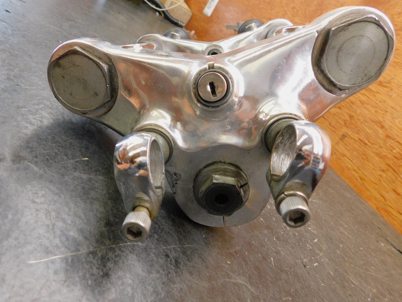 BSA Triumph Hurricane X75 Complete Front Forks & Triple Trees 1315 | eBay