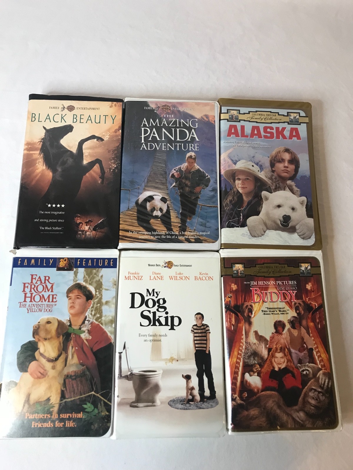 Lot Of 6 VHS Tapes Children/Family Amazing Animal Movies WB/Paramont ...