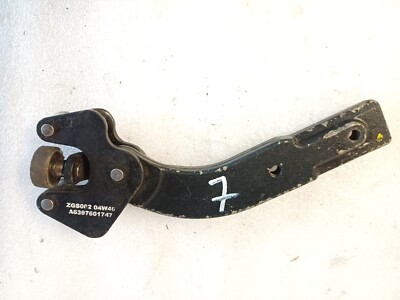 P1-7* Mercedes Vito W639 Schiebetür unten links Rollenführung ...