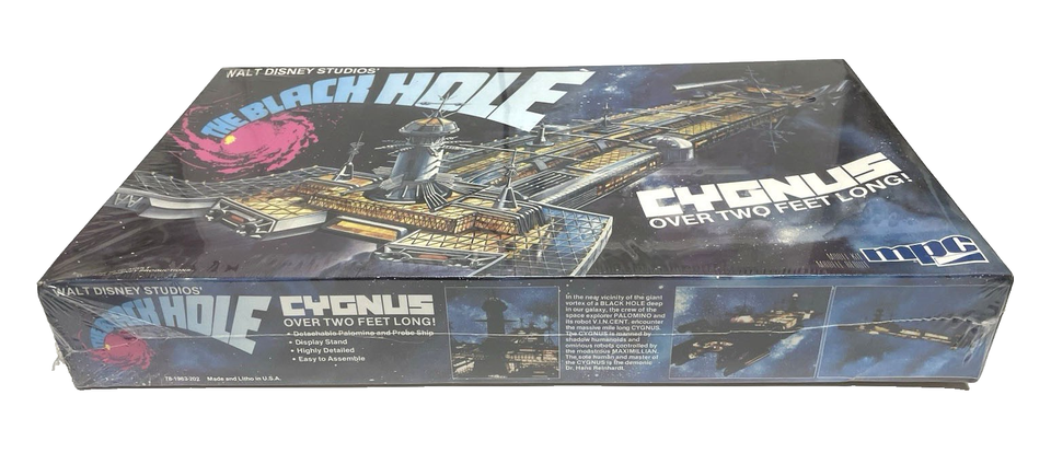 MPC Walt Disney Black Hole Cygnus Vintage Model kit Sealed 1979 Two ...