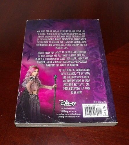 Disney's Descendants 3 Book Based on Movie Stronger Together, 8 pages ...