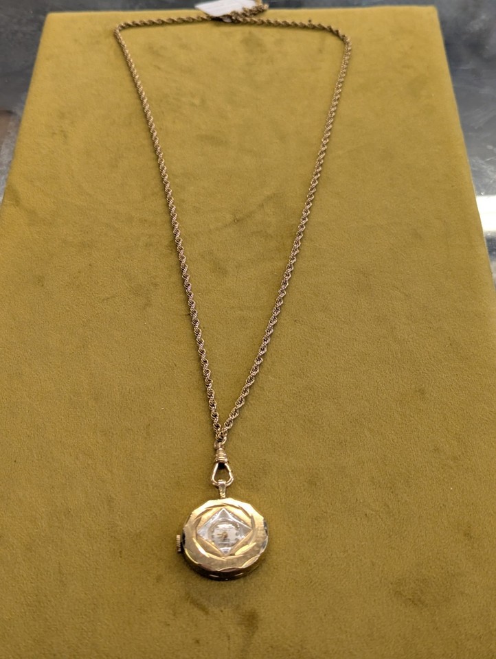 Vintage Royal Geneva Nurses Watch Pendant Necklace Golden Wind Up | eBay