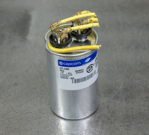 Leeson 628318-308 Run Capacitor 370 VAC 50/60Hz 30 µF Genteq 97F9608 ...