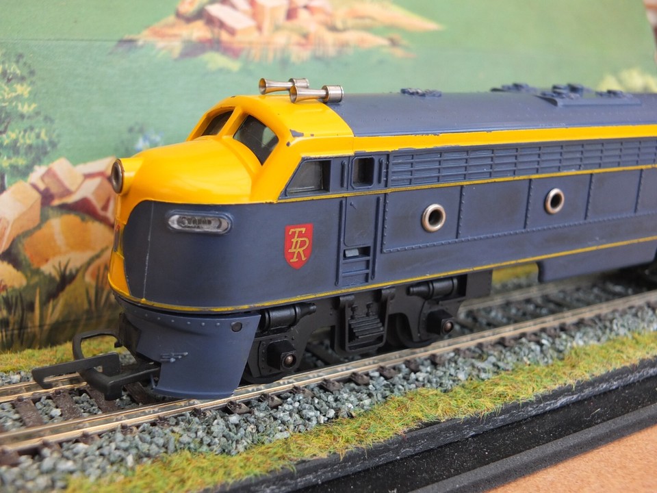 TRIANG RS34 - TRANSCONTINENTAL DOUBLE ENDED LOCOMOTIVE 5007 - NEEDS ...
