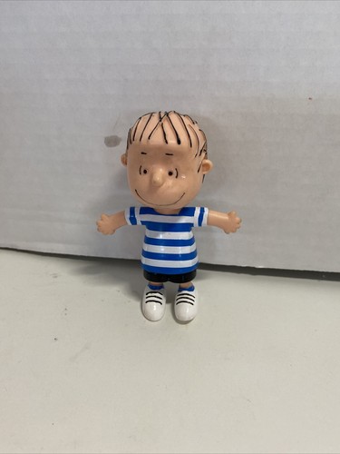 Peanuts Gang Linus Toy Figure UFS Hard Rubber D14 4” | eBay