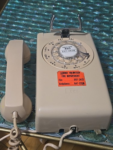 ITT Beige Rotary Dial Wall Telephone USA Vintage UNTESTED | eBay