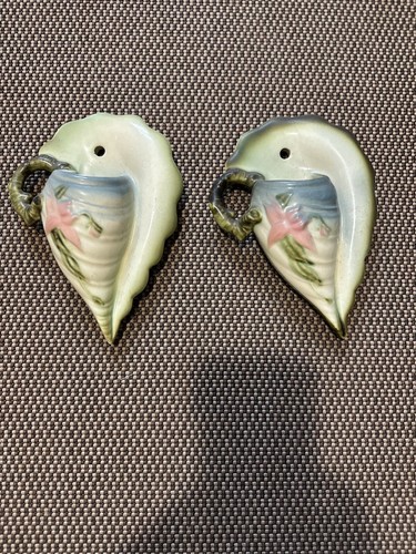2 Hull Pottery Wall Pocket Vases Royal Woodland Shell Green 1940s ...