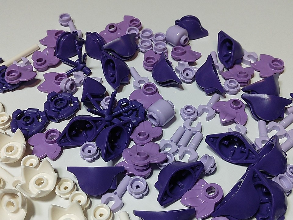 Lego 800 Pieces Botanicals Plants Stems Petals Flowers 6148 50450 ...