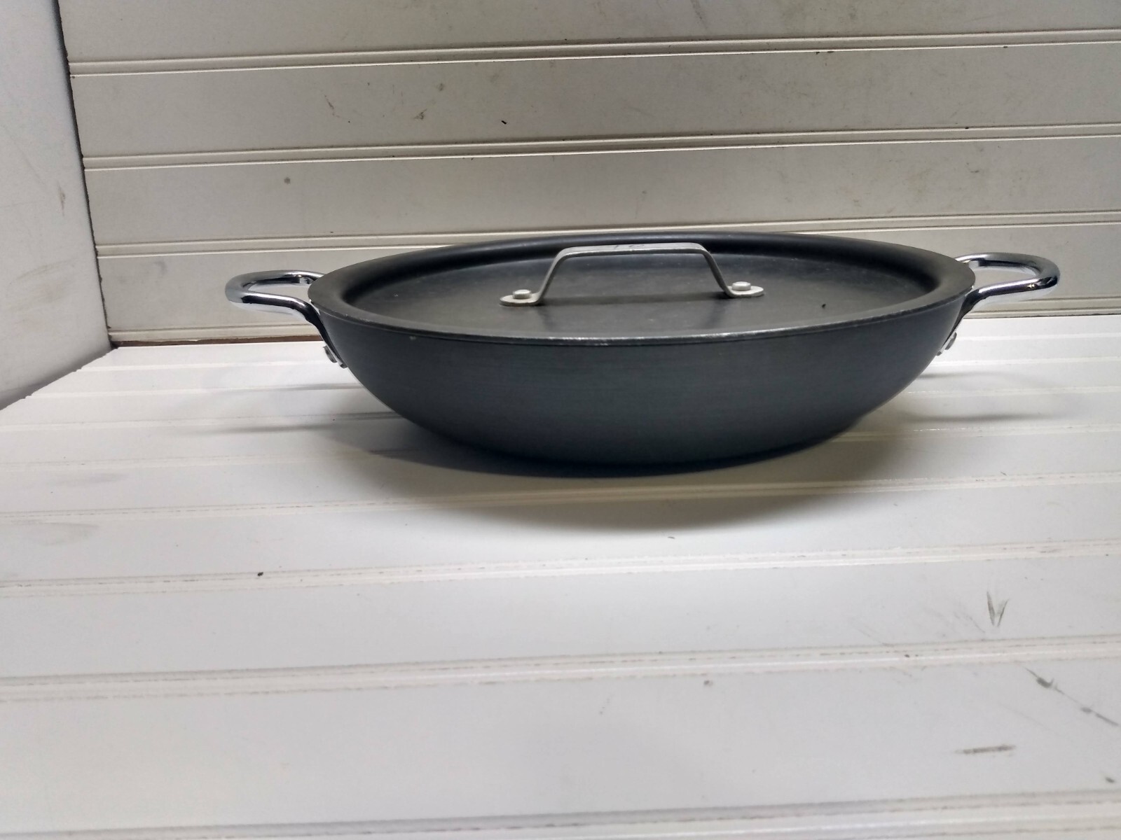 Calphalon Braiser 3 Qt Commercial Anodized Aluminum 10" Skillet Wok Fry ...