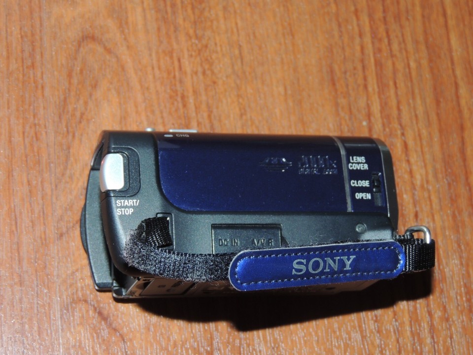 ⚠️ READ FIRST⚠️ Sony Handycam DCR-SX44 BLUE ⚠️ CAMCORDER ONLY⚠️ NOTHING ...