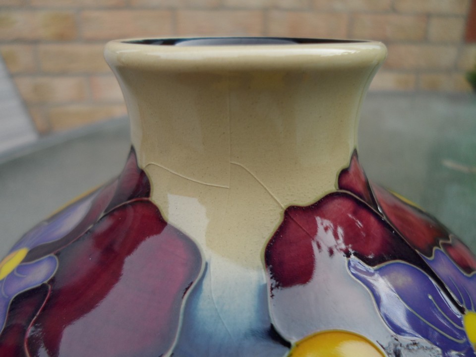 MOORCROFT POTTERY. PANSY PARADE PATTERN VASE . KERRY GOODWIN 2008 | eBay UK