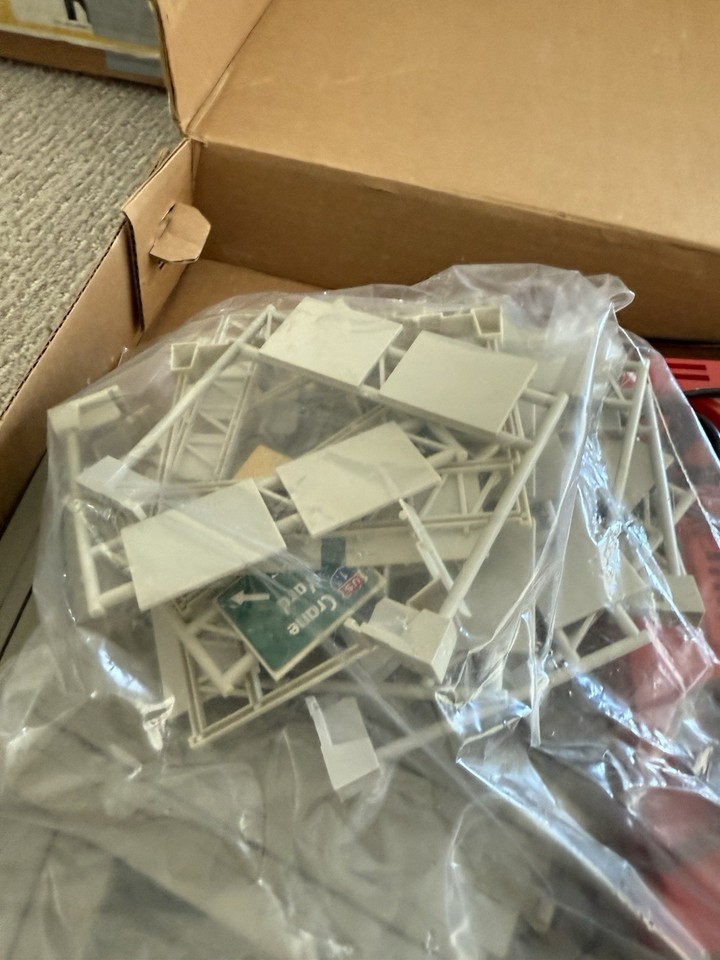 Tyco Us1 Electric Trucking Highway construction AND Fire Alert Sets | eBay