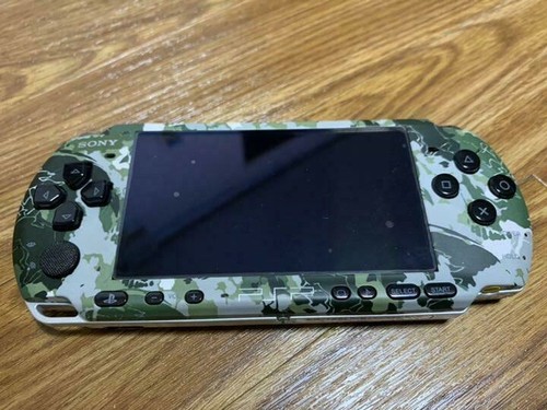 Playstation Metal Gear Solid Peace Walker Premium Package PSP-3000 ...