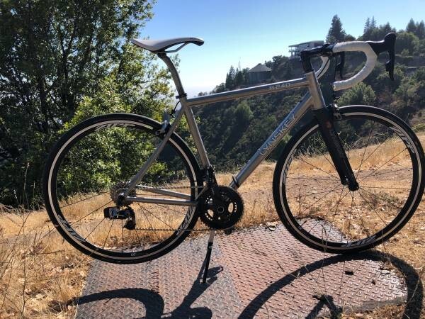 Medium Lynskey r240 titanium Sram Red 22 Etap Zipp 30 wheels | eBay