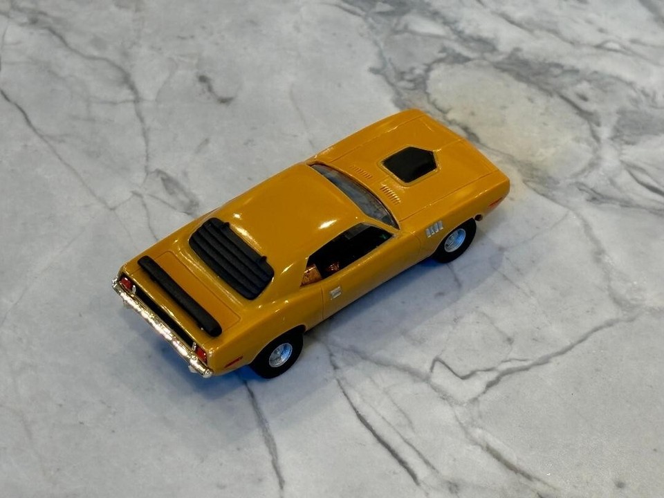 H.O. Detroit - 71 HEMI 'cuda - BAHAMA YELLOW ( EL5 ) - Aurora TYCO Hot ...