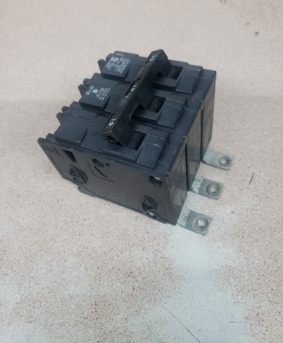 ( 1 ) SIEMENS BLH B315H CIRCUIT BREAKER 15AMP 240VOLT 3 POLE BLH315 ...