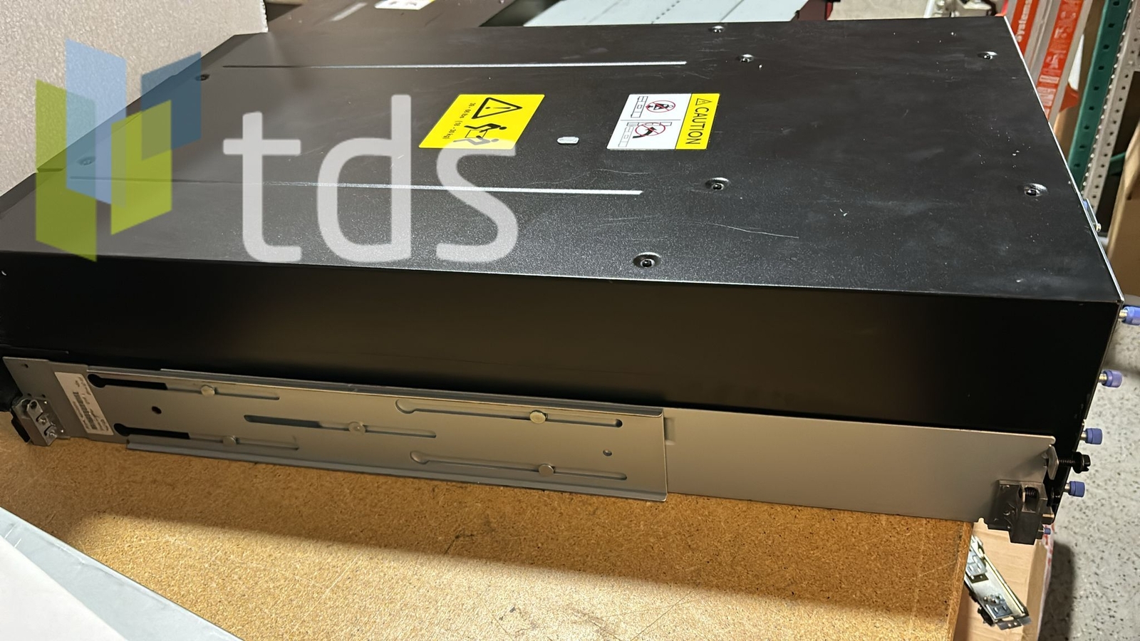 IBM 3573-L4U TS3200 TAPE LIBRARY Chassis only - No Drives | eBay