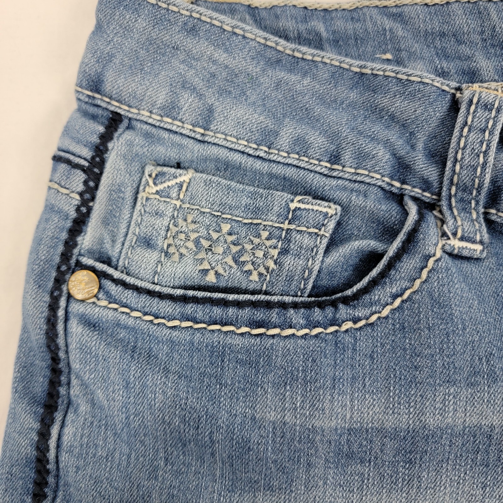 Apollo Jeans Missy Cropped Jeans Light Whisker Wash B… - Gem