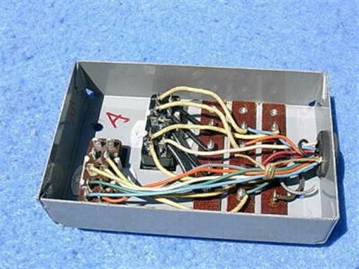 AMI G200 Record Changer & Pulse Converter Junction Box Assembly H-1108 ...