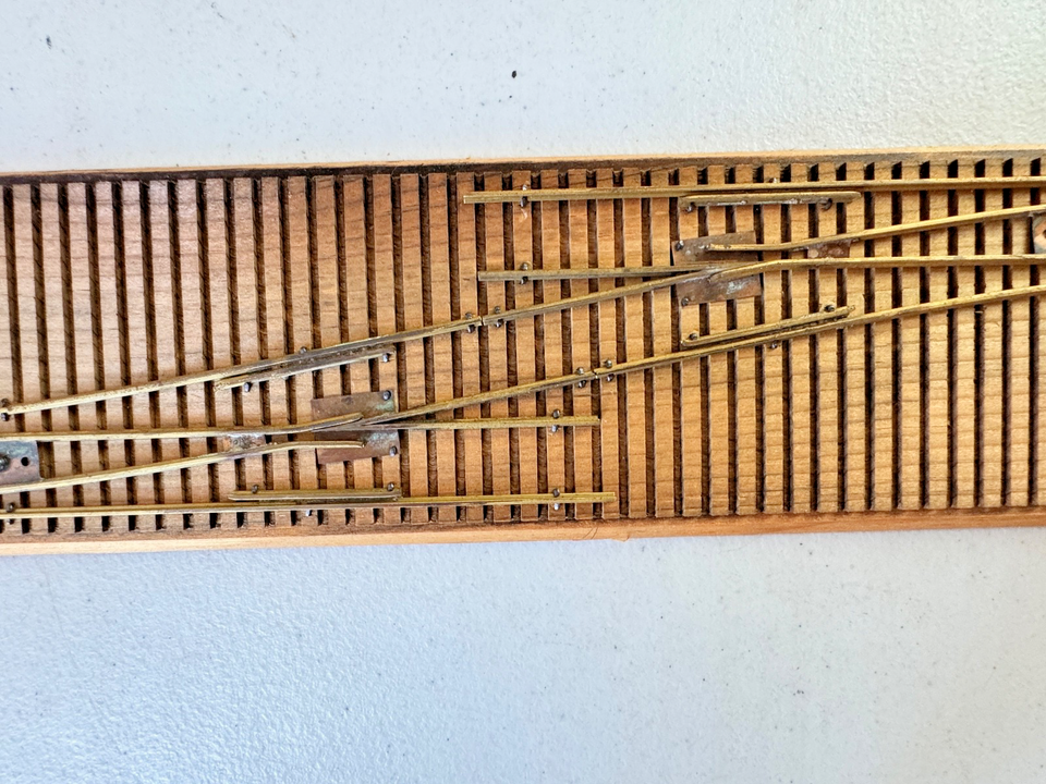 Tru-Scale HO #6 Left Hand Crossover-Brass Rails-Code 100 w/box - VGC | eBay