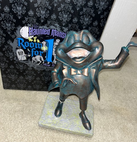 WDW Haunted Mansion Room For 1 More Mr. Toad In Pet Cemetery Statue LE ...