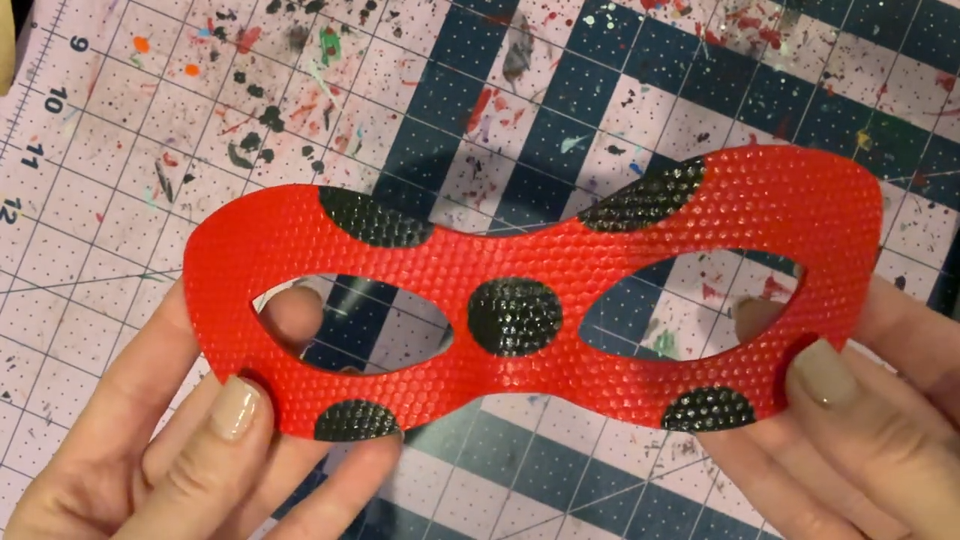 Ladybug Hero Mask, Cat Noir Hero Mask -Miraculous Find- Free bonus! Let ...