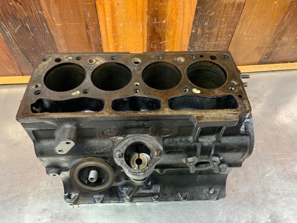 Triumph Spitfire MK2 • Original 1147 Bare Engine Block #FC51437HE. Used ...