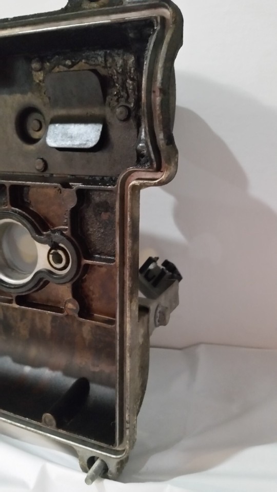 2007-2008 Chevy Cobalt HHR G5 Malibu Ion 2.2L Engine Valve Cover OEM ...