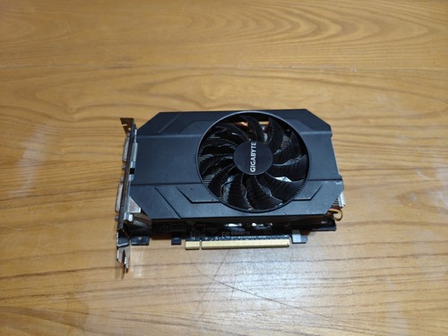 GIGABYTE NVIDIA GeForce GTX 970 4 GB GDDR5 Graphics Card (GV-N970IXOC ...