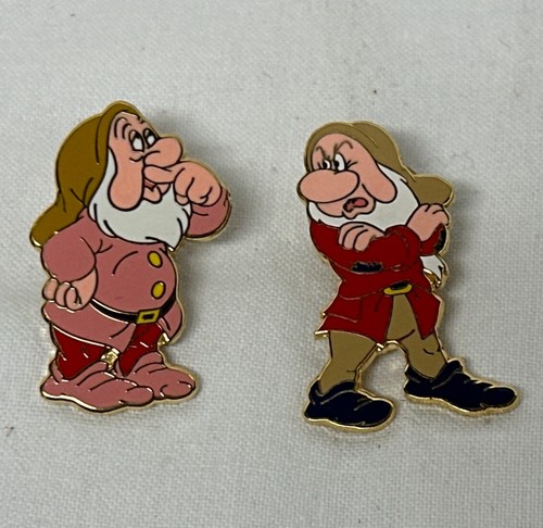 2 Vintage Disney Collector Pins Retired Sneezy Grumpy Snow White Seven ...