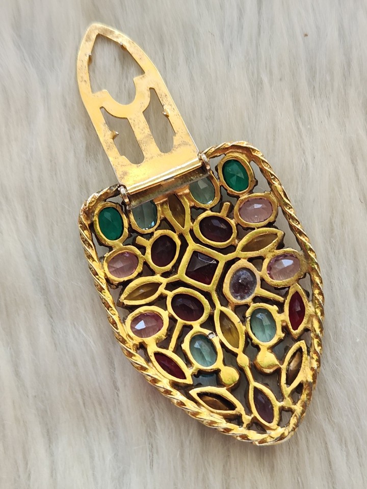Vintage Gold Tone Multicolor Rhinestone Fur Dress Clip Brooch Shield Shape | eBay