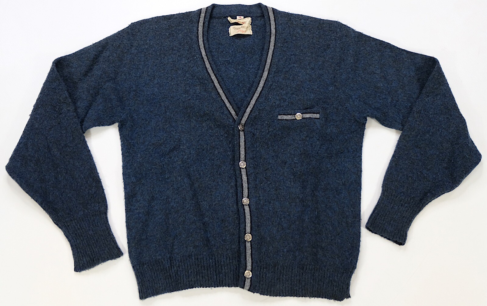 Rare Vintage FAMOUS-BARR by GLASGO Button Front Cardi… - Gem