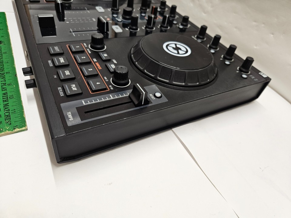 Native Instruments TRAKTOR KONTROL S2 MK1 DJ Controller | eBay