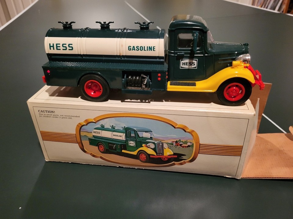 FIRST HESS TRUCK - HESS TOY TRUCKS - GREEN - WHITE - GASOLINE - TOYS | eBay