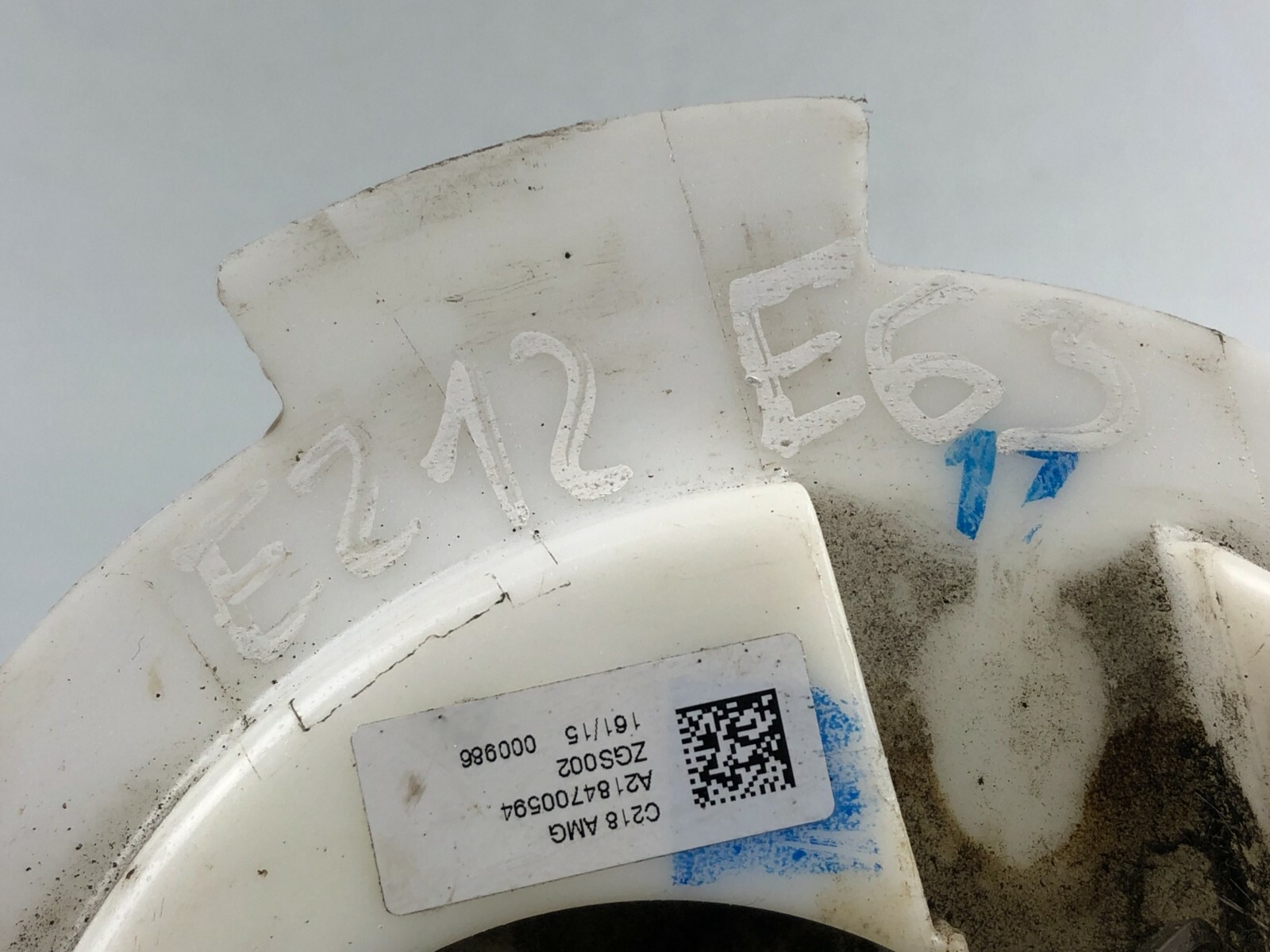 Mercedes Benz E Class W212 AMG Fuel Tank Distribution Supply Pump ...