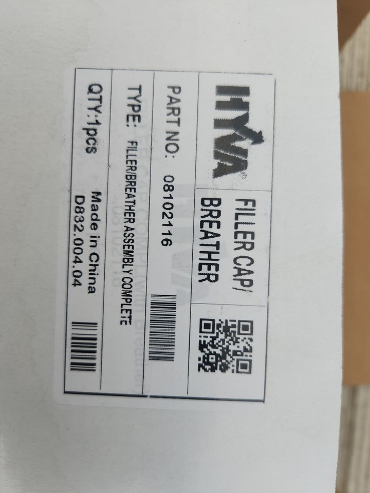 Hydraulic oil tank cap with Hyva type air filter | 8102117 ...