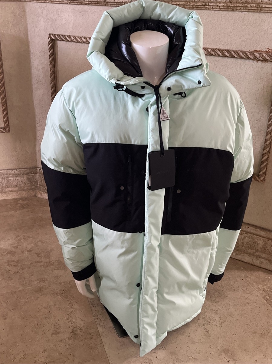 Moncler Bodri Colorblocked Hooded Jacket SIZE 6 (XXX-LARGE Moncler Bodri Colorblocked Hooded Jacket SIZE 6 (XXX-LARGE