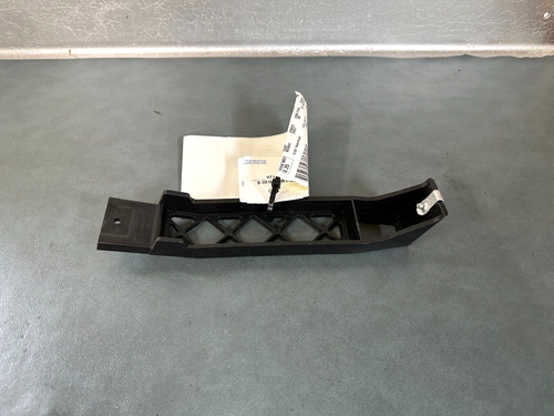 GM OEM NOS 23236126 Front Bumper Fascia Support Brace 2016-2019 ...