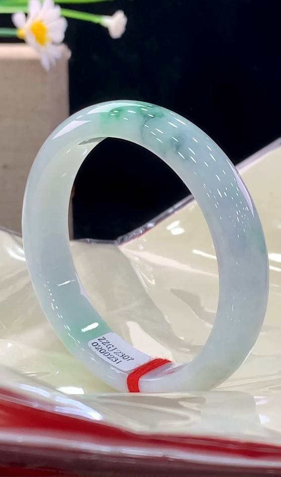 Certified Natural Jadeite Jade 55mm Ice Moist Sun Green High Quality ...