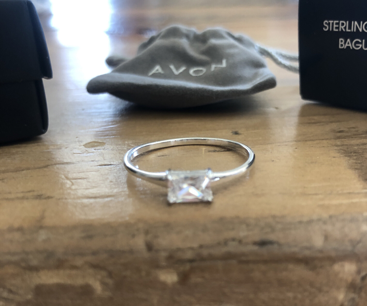 925 Sterling Silver Avon Baguette Cut CZ Ring Size 10 New In Gift Box ...