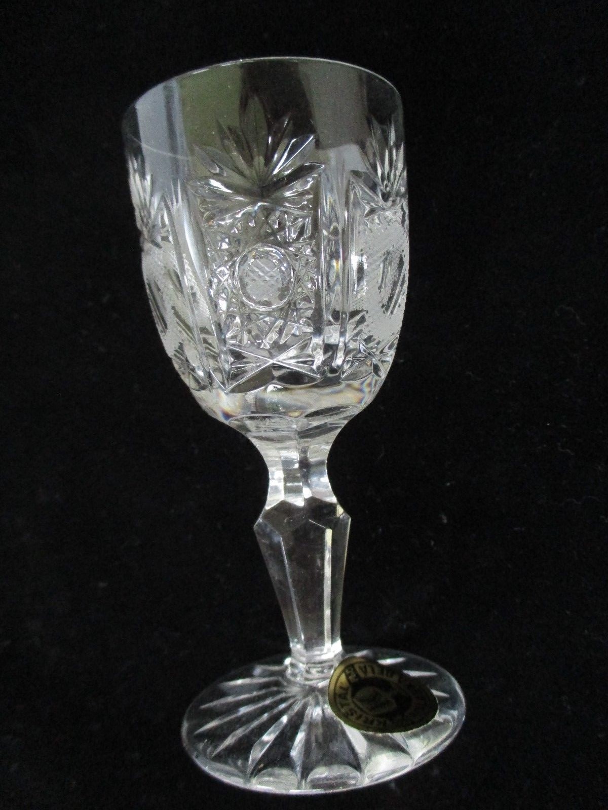 VALASKA BELA SLOVAKIA CRYSTAL DECANTER WITH 5 APERTIF GLASSES | eBay