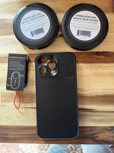 Moment iPhone 16 Pro Max photography lot-case, Cinebloom and UV filters ...