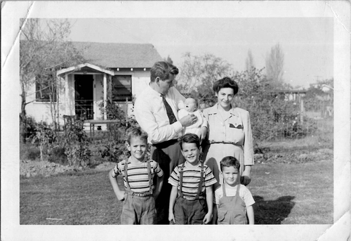Beautiful All-American Happy Family JFK Look Alike 1940s Vintage ...